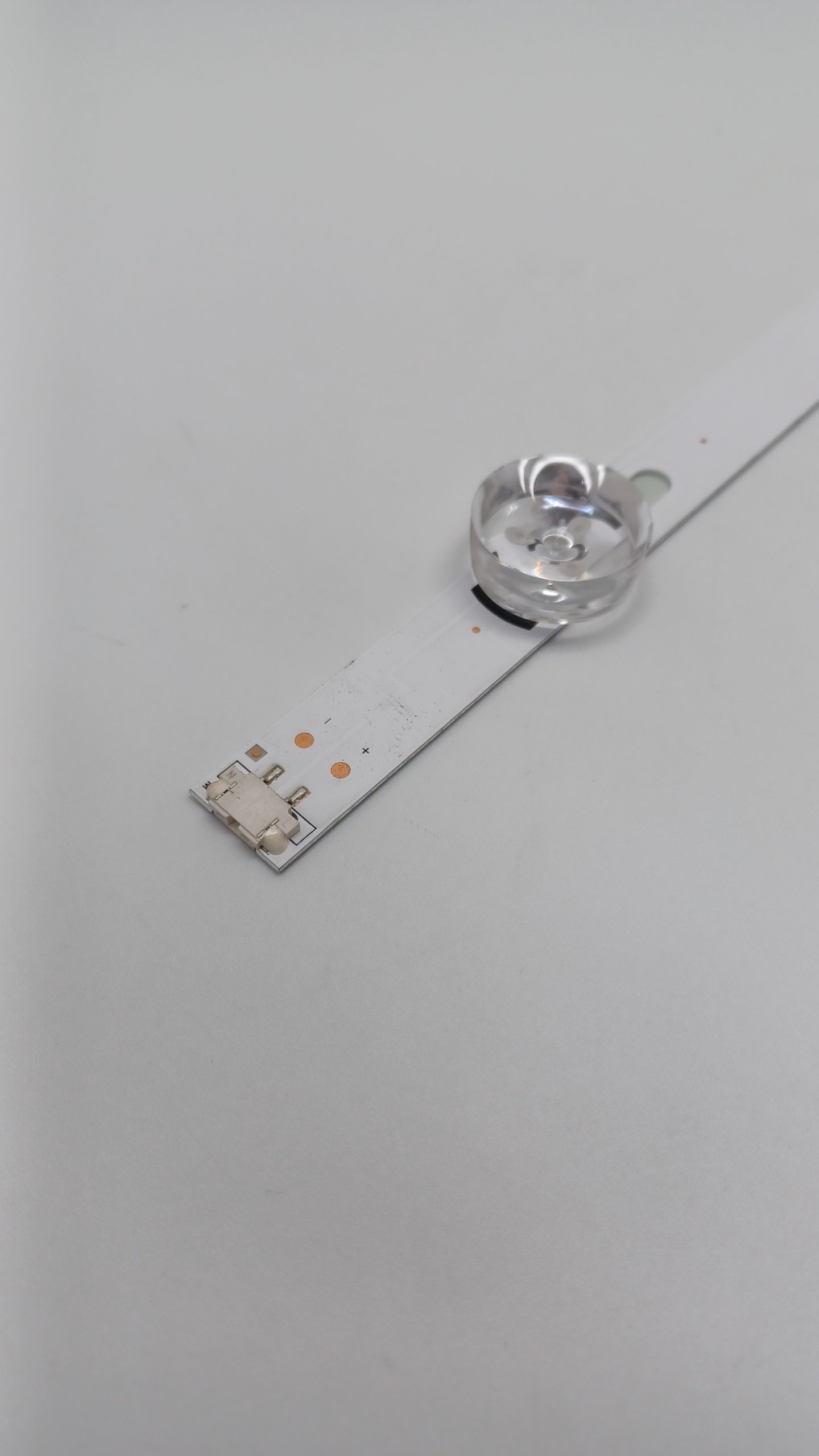 LED LG No.10 – Candi Audio Visual